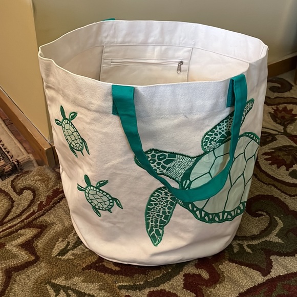 NANTUCKET DISTRIBUTING | Bags | Nantucket Distributing Extralarge Xl Canvas Tote Sea Turtle ...